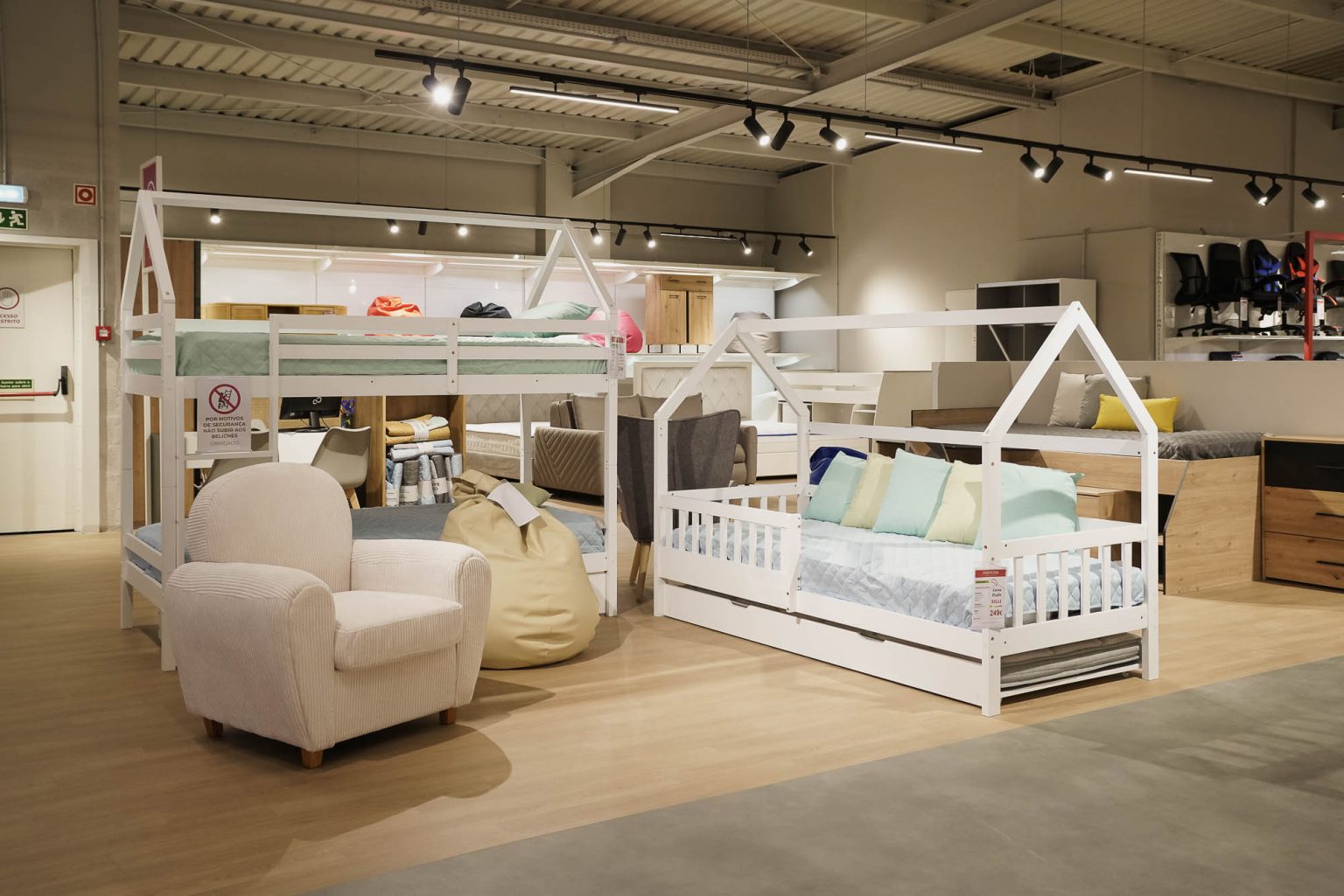 HOMYCASA inaugura loja em Braga com conceito inovador de mobiliário e ...