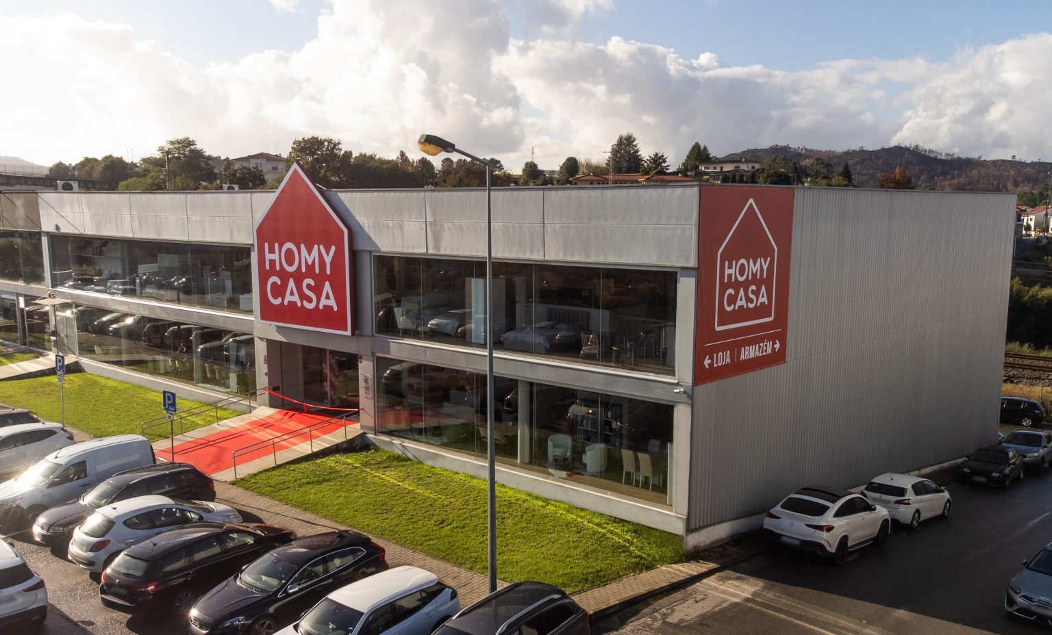 HOMYCASA inaugura loja em Braga com conceito inovador de mobiliário e ...